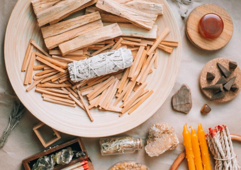 The Best Scents for Bedtime: 8 Smells to help you sleep - John Ryan By ...